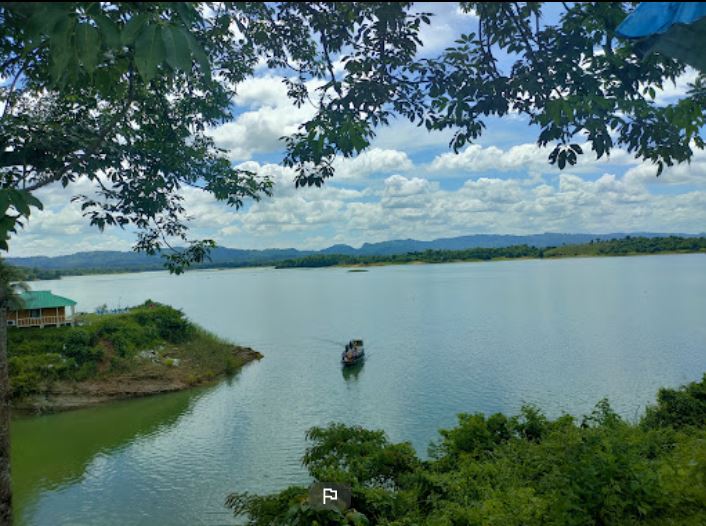 Lakeshore Resort Kaptai Wonderful scenery - aamarmarket.com